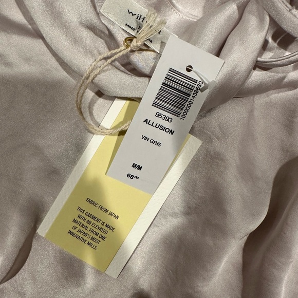 Aritzia | Tops | Nwt Aritzia Top | Poshmark